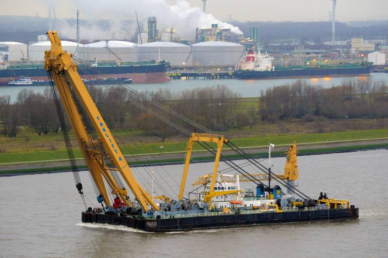 NVM 10.19.023 "Taklift 4" (1981), na verbouwing - Smit Tak ...