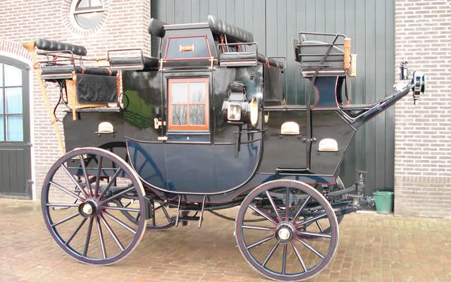 NVM 40.30.003 Engelse postkoets - Modelbouwtekeningen.nl