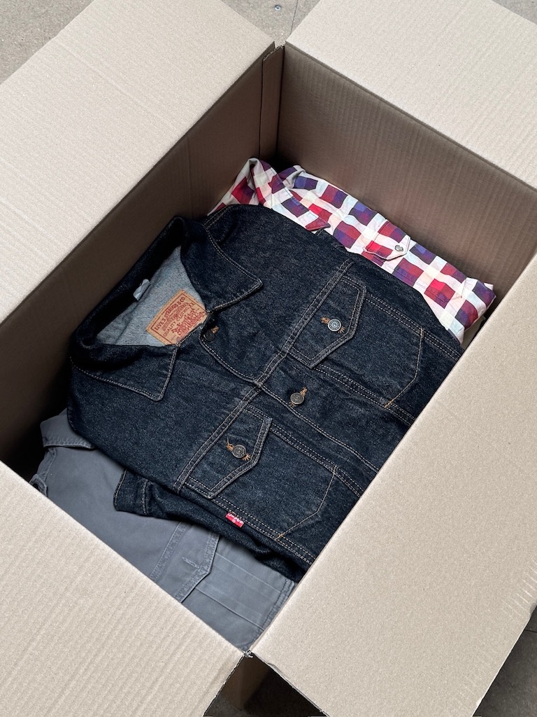 Curated Vintage Box: Levi's Mix (40kg) - ReRags Vintage Clothing Wholesale