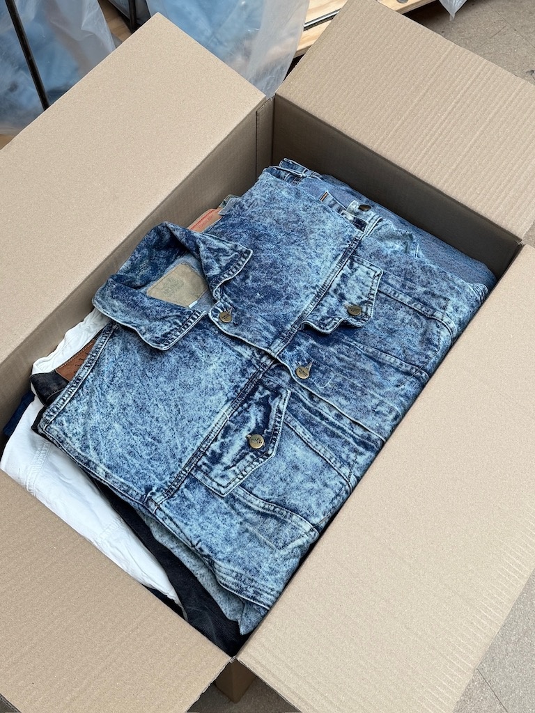 Curated Vintage Box: Denim Mix (40kg) - ReRags Vintage Clothing Wholesale
