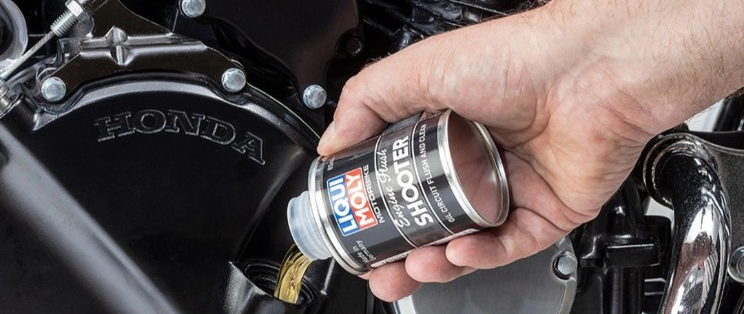 Motorcycle Engine Flush | Step by step guide @ Choppershop ...