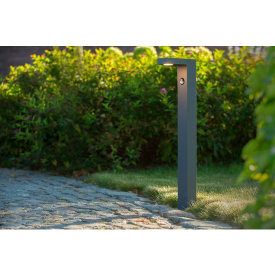 Design black bollard with motion sensor | Myplanetled
