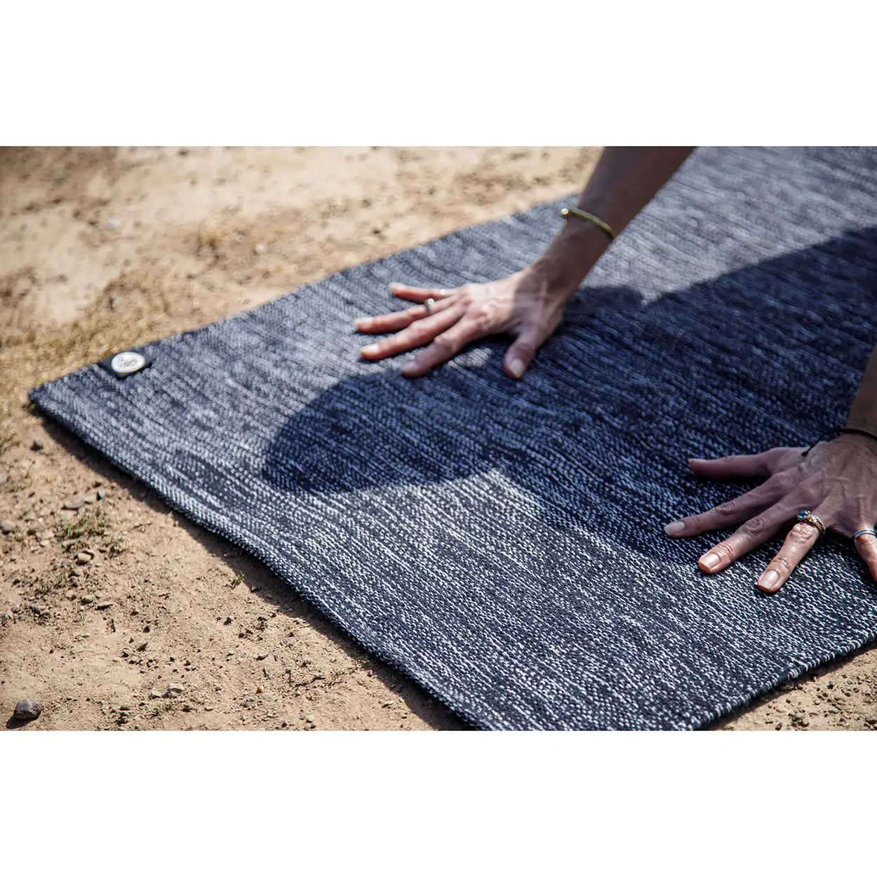 Cotton Yoga Mat • Shala Yoga Rug Grey • Manduka - Yogashop