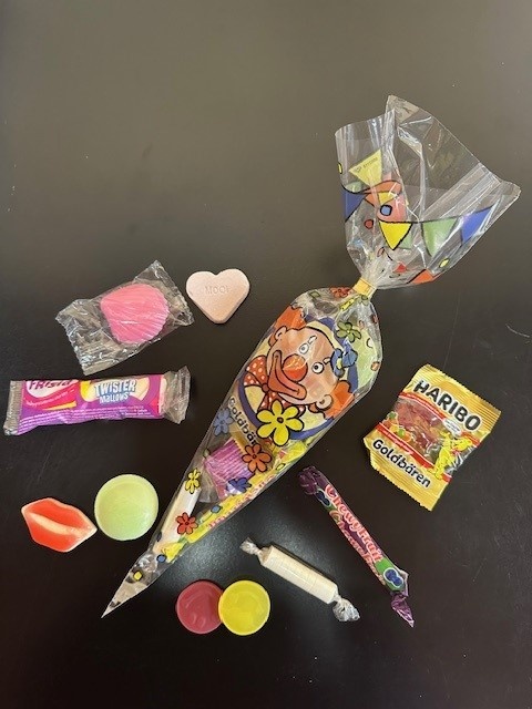 Snoepzak clown ~70gr - Klinkers Zoetwaren BV