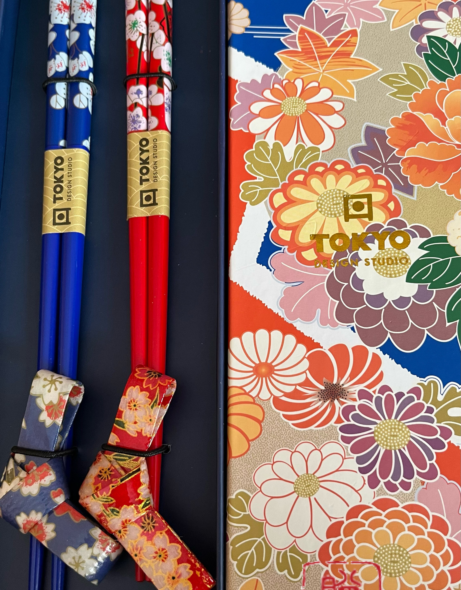 Tokyo Design Studio Japanese chopsticks with chrysanthemums and ...