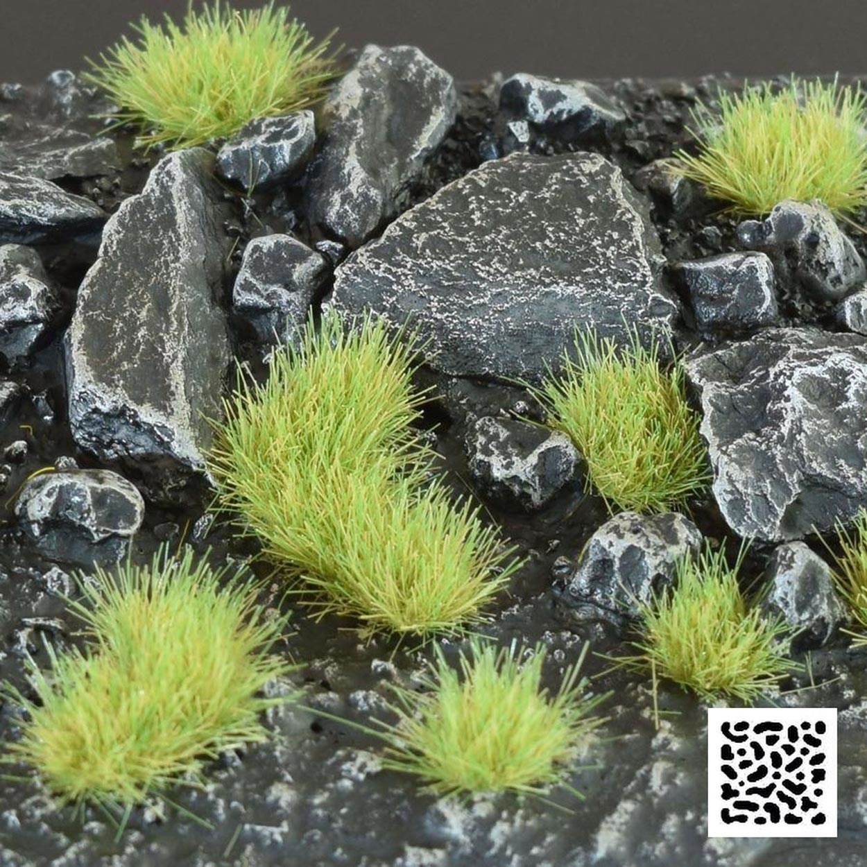 Gamers Grass Light Green Wild Tuft 4mm - GG4-LG - Buy now at Scenery ...