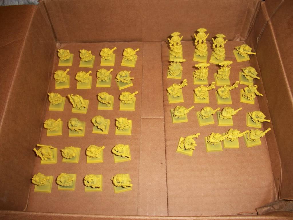 The Army Painter Daemonic Yellow - Colour Primer - CP3015 - Scenery ...