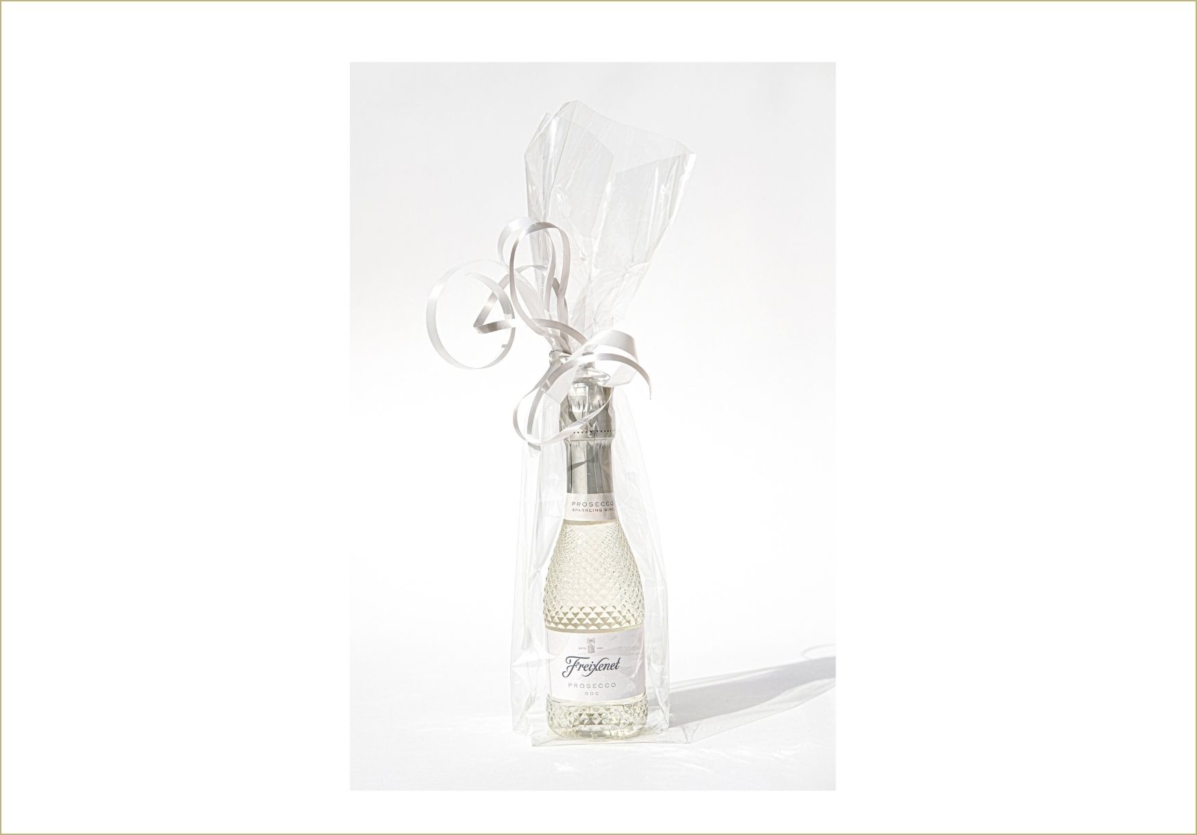 Doorschijnend tasje voor kleine flesjes bubbels - kleinflesjeprosecco.nl