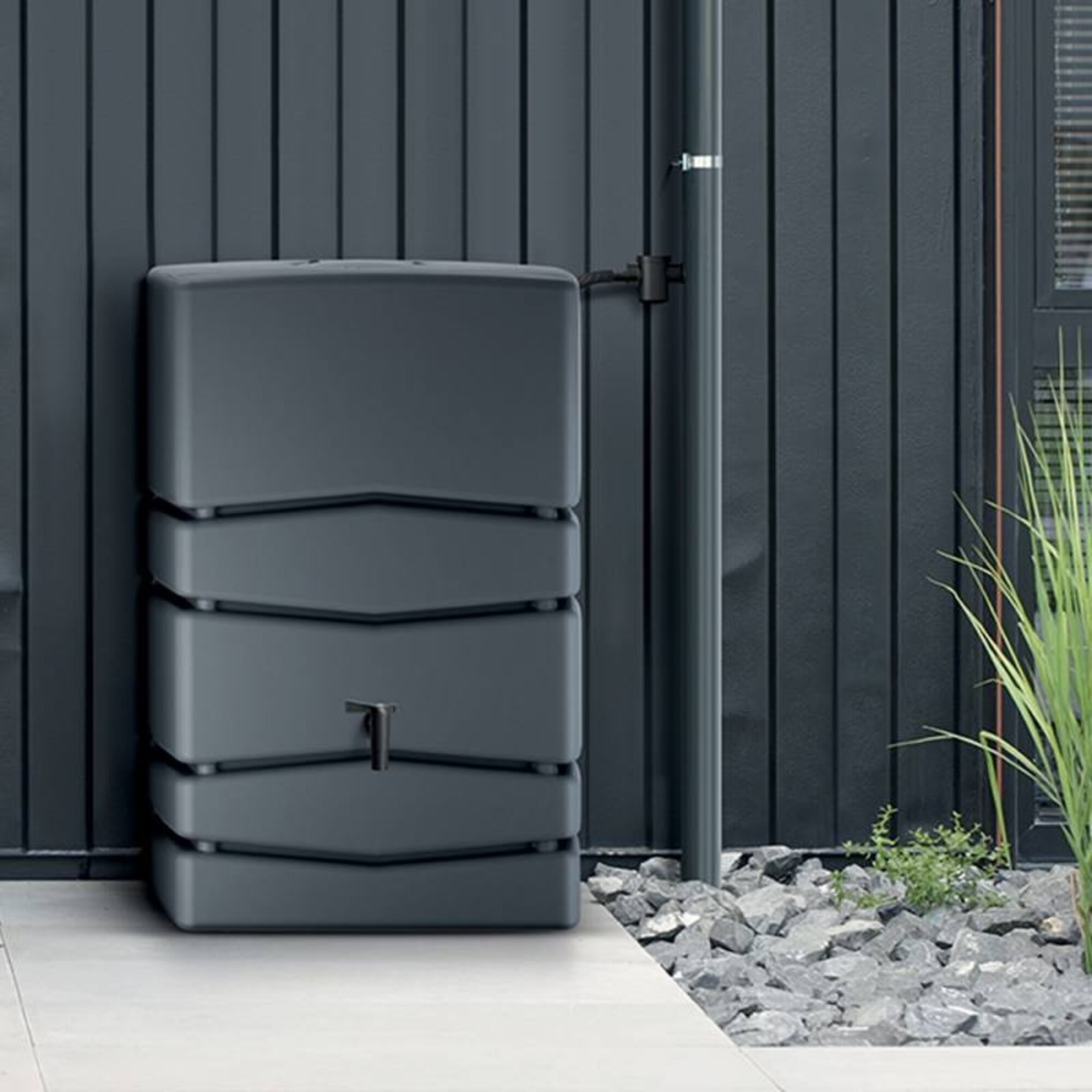 Waterform Aqua Tower regenton 350 liter antraciet - Tuinvoordeel.eu