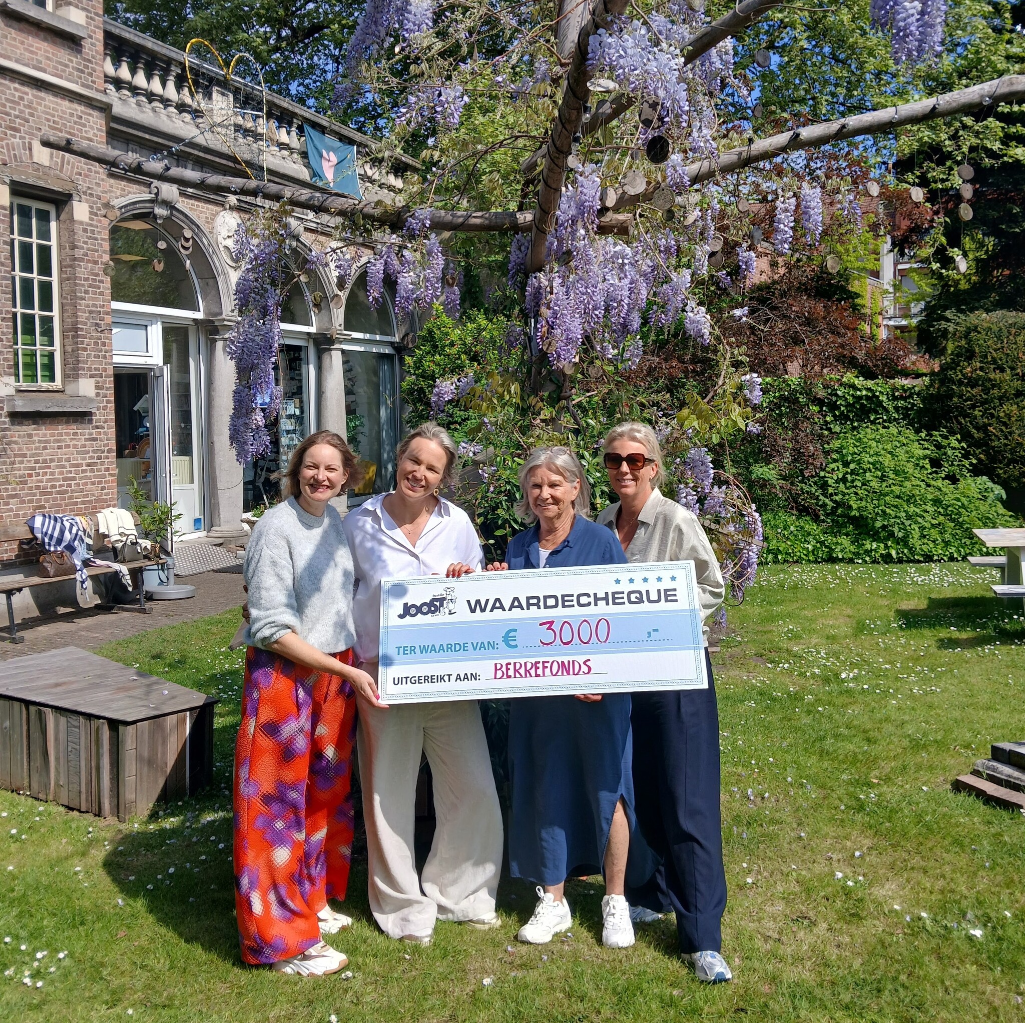 Blog - Wij konden 3000 euro aan het Berrefonds schenken! - Joostshop