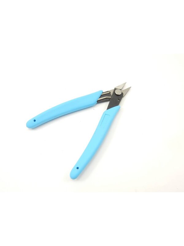 Xuron Angled head sprue cutter - Mark's Miniatures