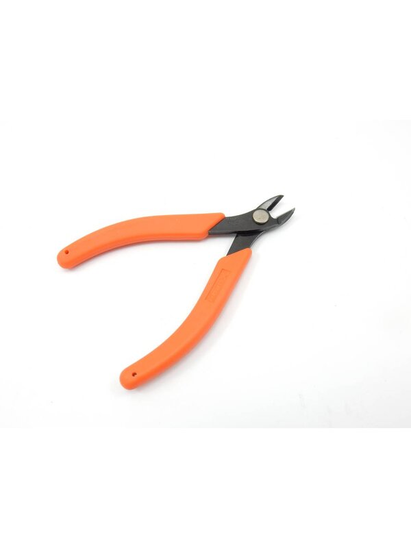 Xuron Angled head sprue cutter - Mark's Miniatures