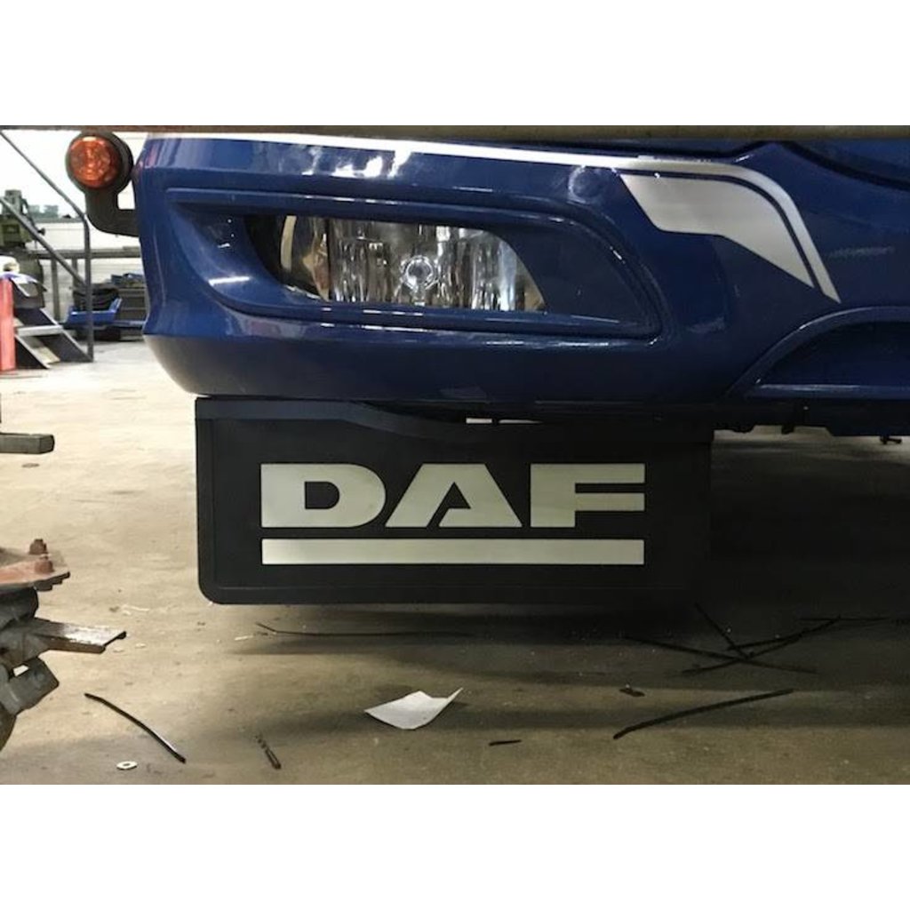 Mudflap brackets for DAF XF Euro 6 - Go-in-Style.nl