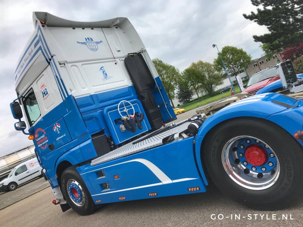Sideskirt extensions (set) for DAF XF Euro6 - Go-in-Style.nl
