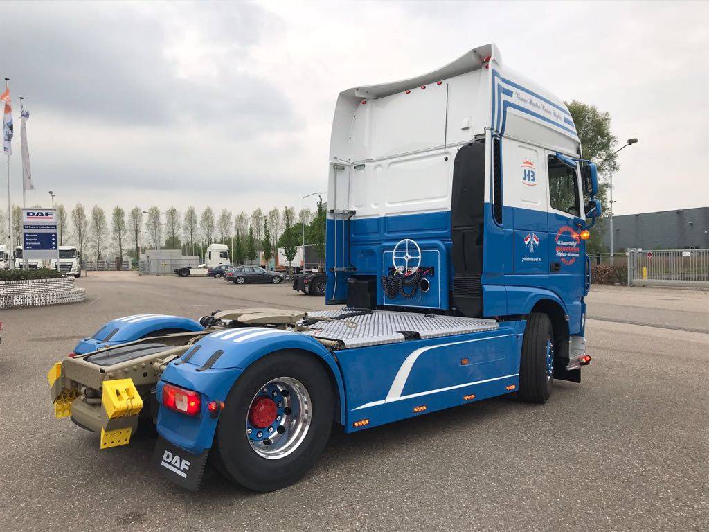 Sideskirt extensions (set) for DAF XF Euro6 - Go-in-Style.nl