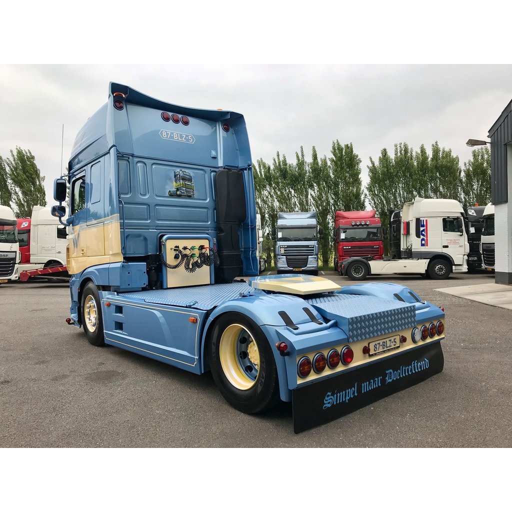 Sideskirt extensions (set) for DAF XF Euro6 - Go-in-Style.nl