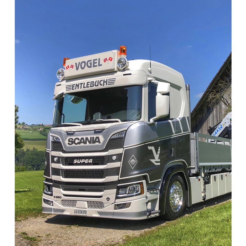 Hella Jumbo 220 Spotlight - Go-in-Style.nl