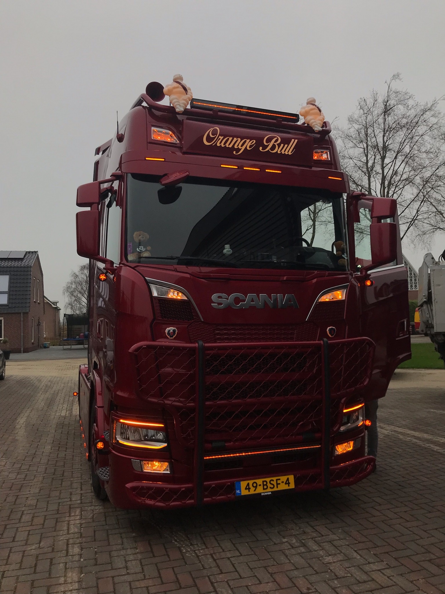 LED orange/white position light Fog light Scania R/S - Go-in-Style.nl