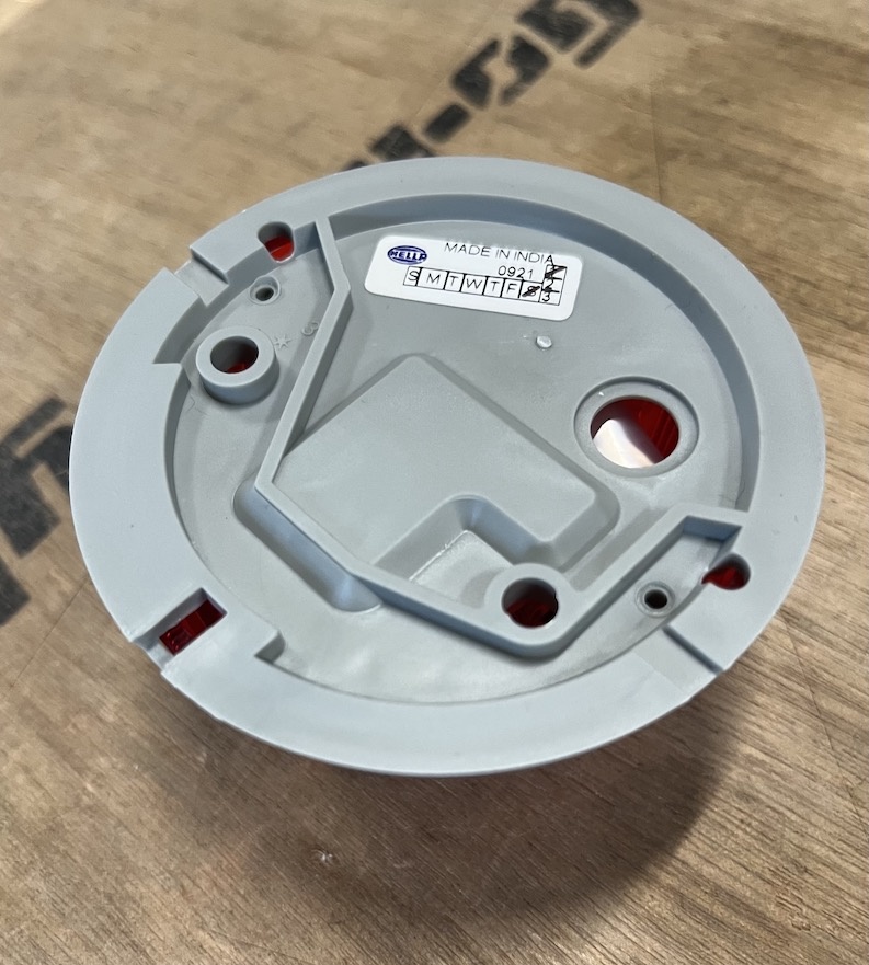 Hella back light round - Go-in-Style.nl