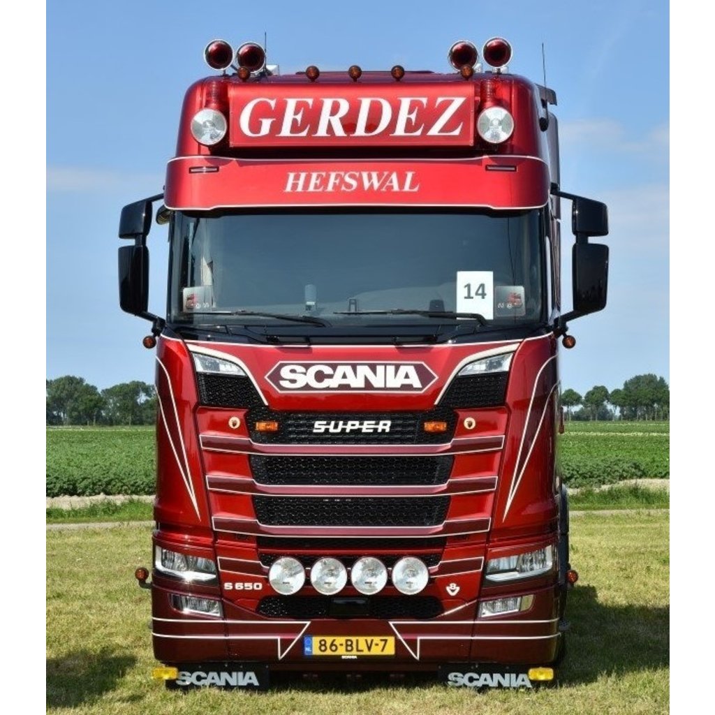 Solarguard deep Sunvisor for Scania Nextgen - Go-in-Style.nl