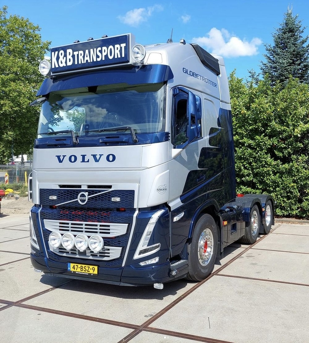 Hella Rally 3000 high beam with driving light - Go-in-Style.nl