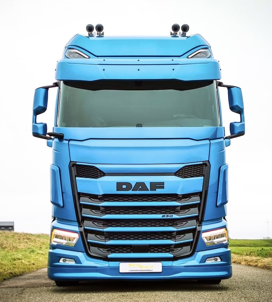 Windscreen guard DAF XF/XG/XG+ - Go-in-Style.nl