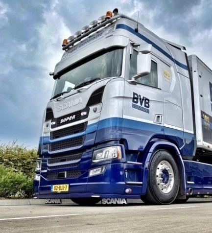 Solarguard splitter Scania NG low bumper type 7 - Go-in-Style.nl