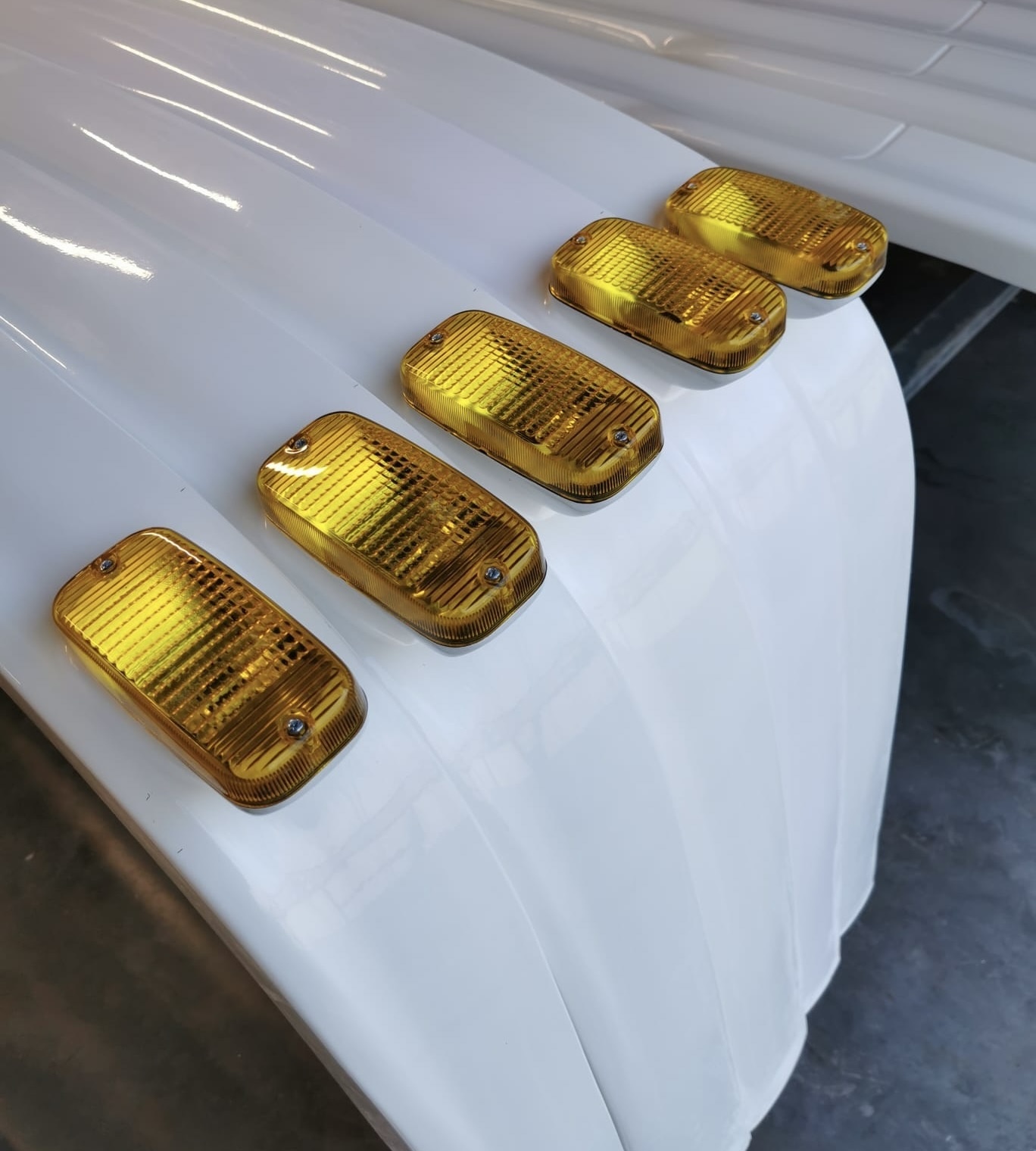 Solarguard splitter Scania NG high bumper type 9 - Go-in-Style.nl