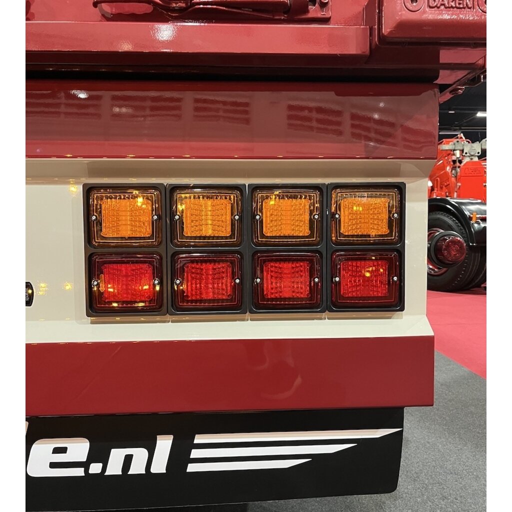 Omnius slim taillight Double Frame for Izeled taillights - Go-in-Style.nl