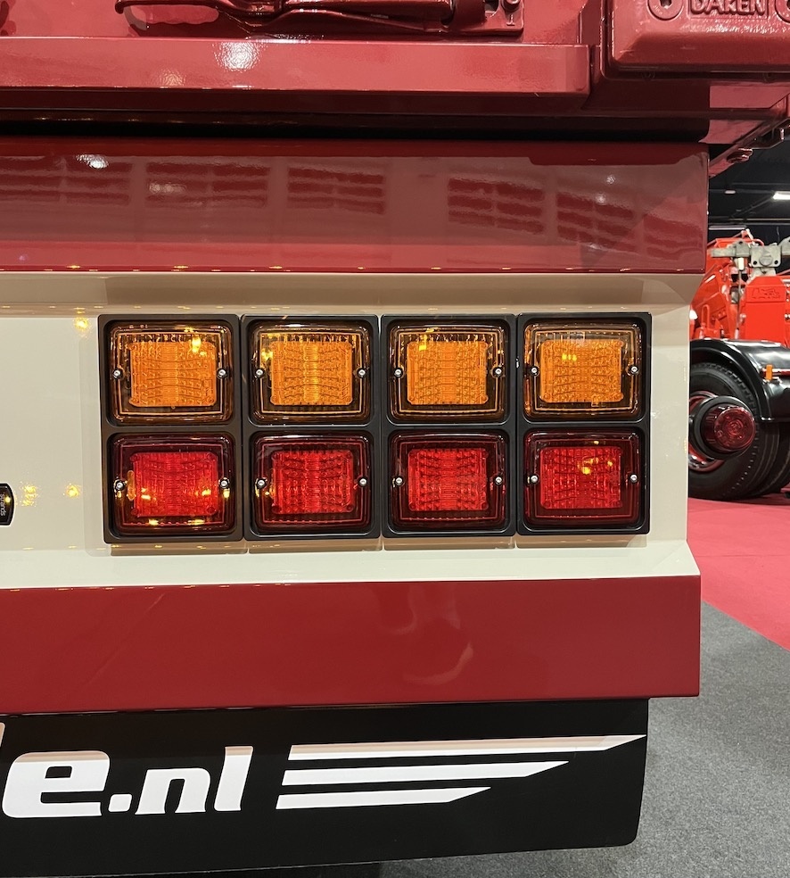 Omnius slim taillight Double Frame for Izeled taillights - Go-in-Style.nl