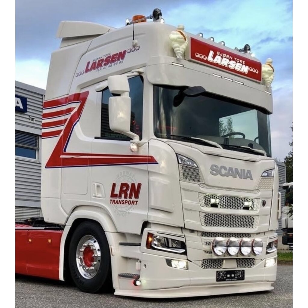Veap bumper spoiler Scania NextGen medium bumper - Go-in-Style.nl