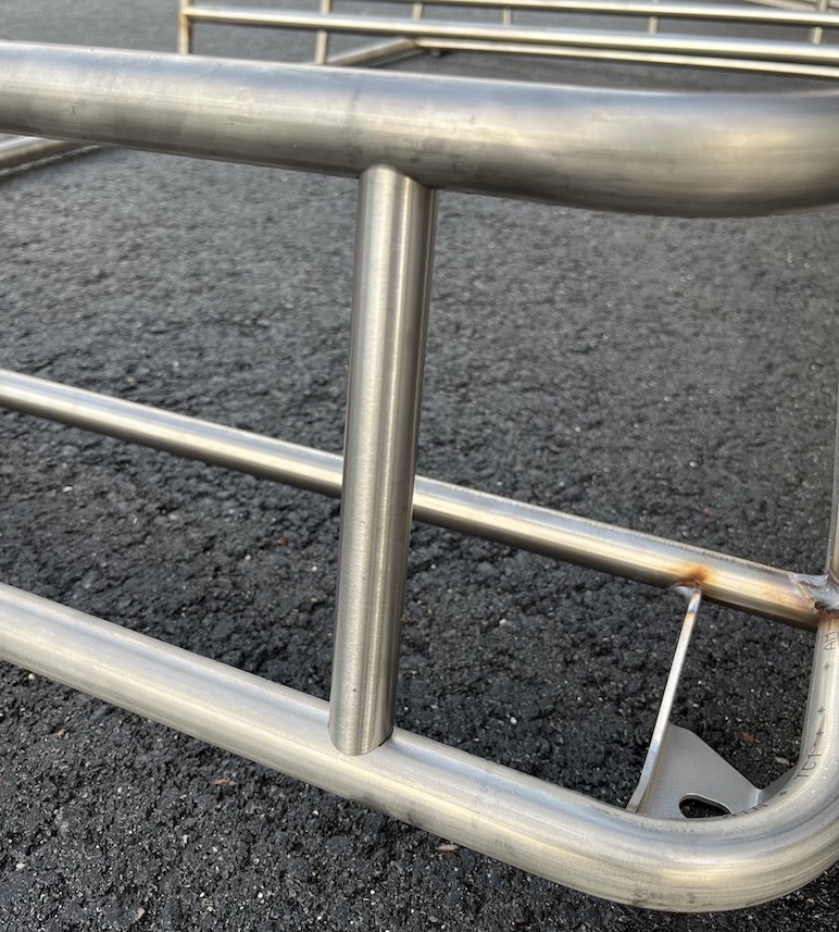 Turbo Truckparts roof rack Scania NG stainless steel - Go-in-Style.nl