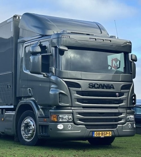 Coles Custom-stenskottskydd för Scania R och Streamline - Go-in-Style.nl