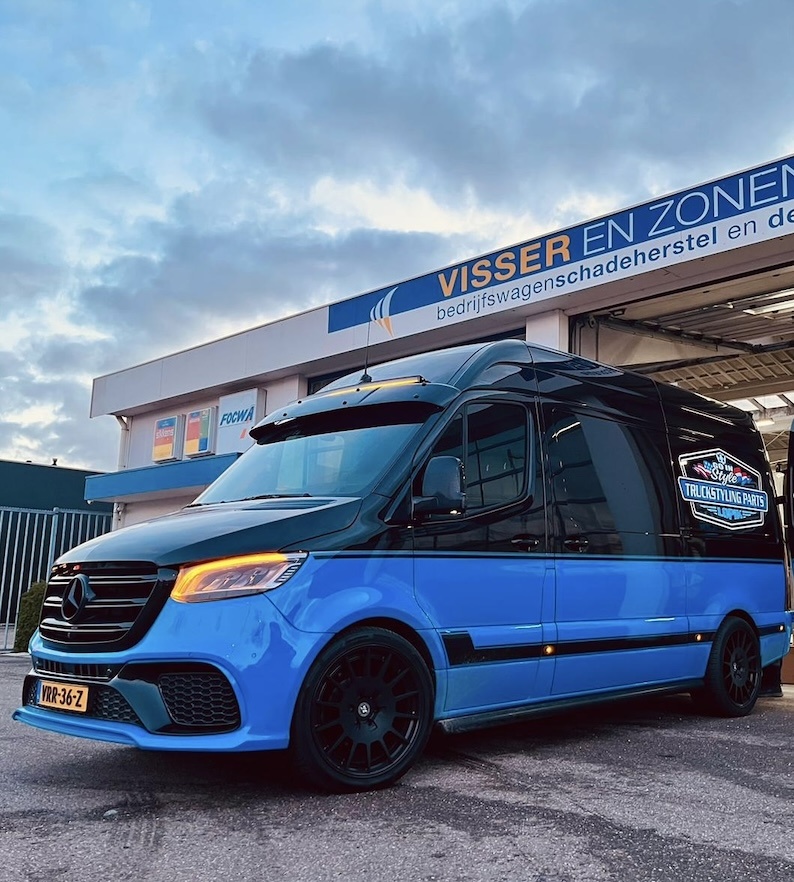 MB Sprinter Daytime Running Lights Switchable Amber/White - Go-in-Style.nl