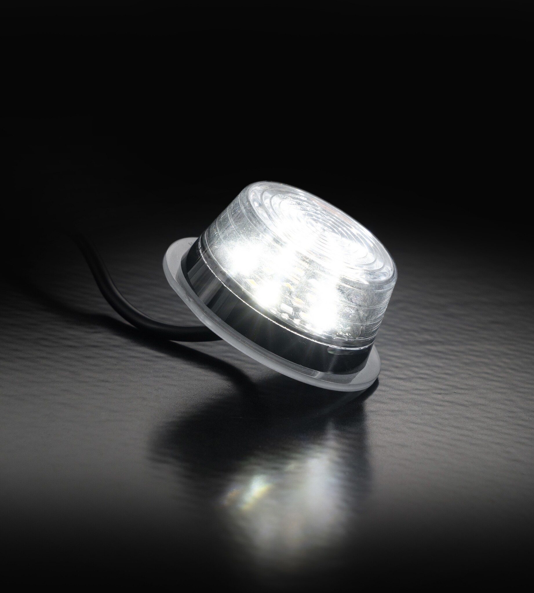 Danish width lamp switchable Clear LED - Go-in-Style.nl