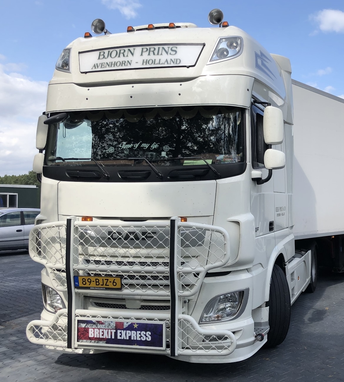 SRI Frontplaat LED Triple Sign voor Bullbar - Go-in-Style.nl