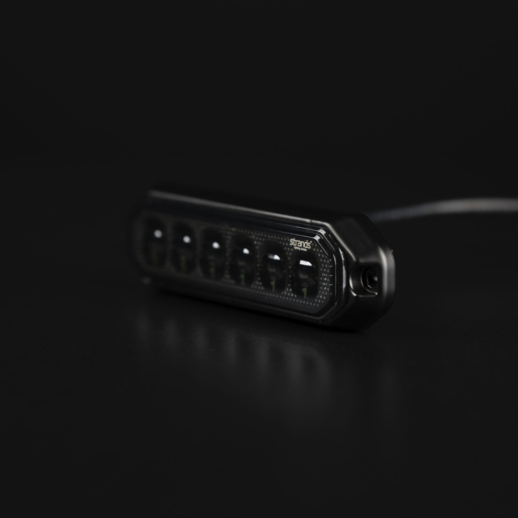 Strands Dark Knight Strobe Light 6-LED - Dual colour - Go-in-Style.nl