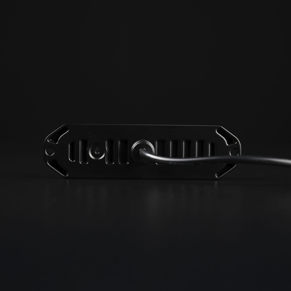 Strands Dark Knight Strobe Light 6-LED - Dual colour - Go-in-Style.nl