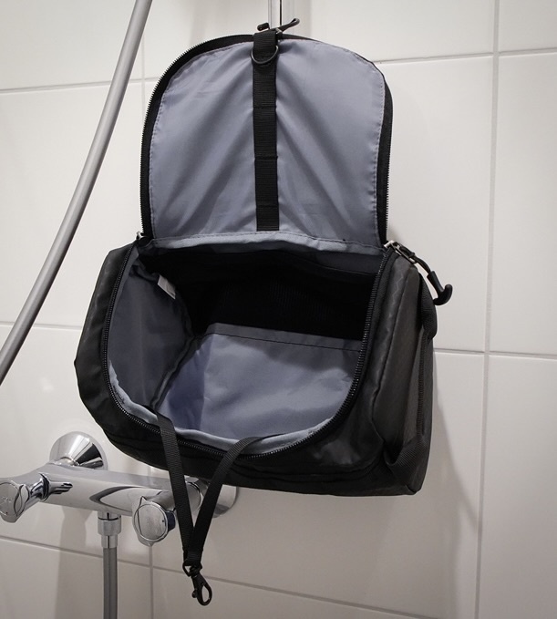 GIS toiletry bag - Go-in-Style.nl