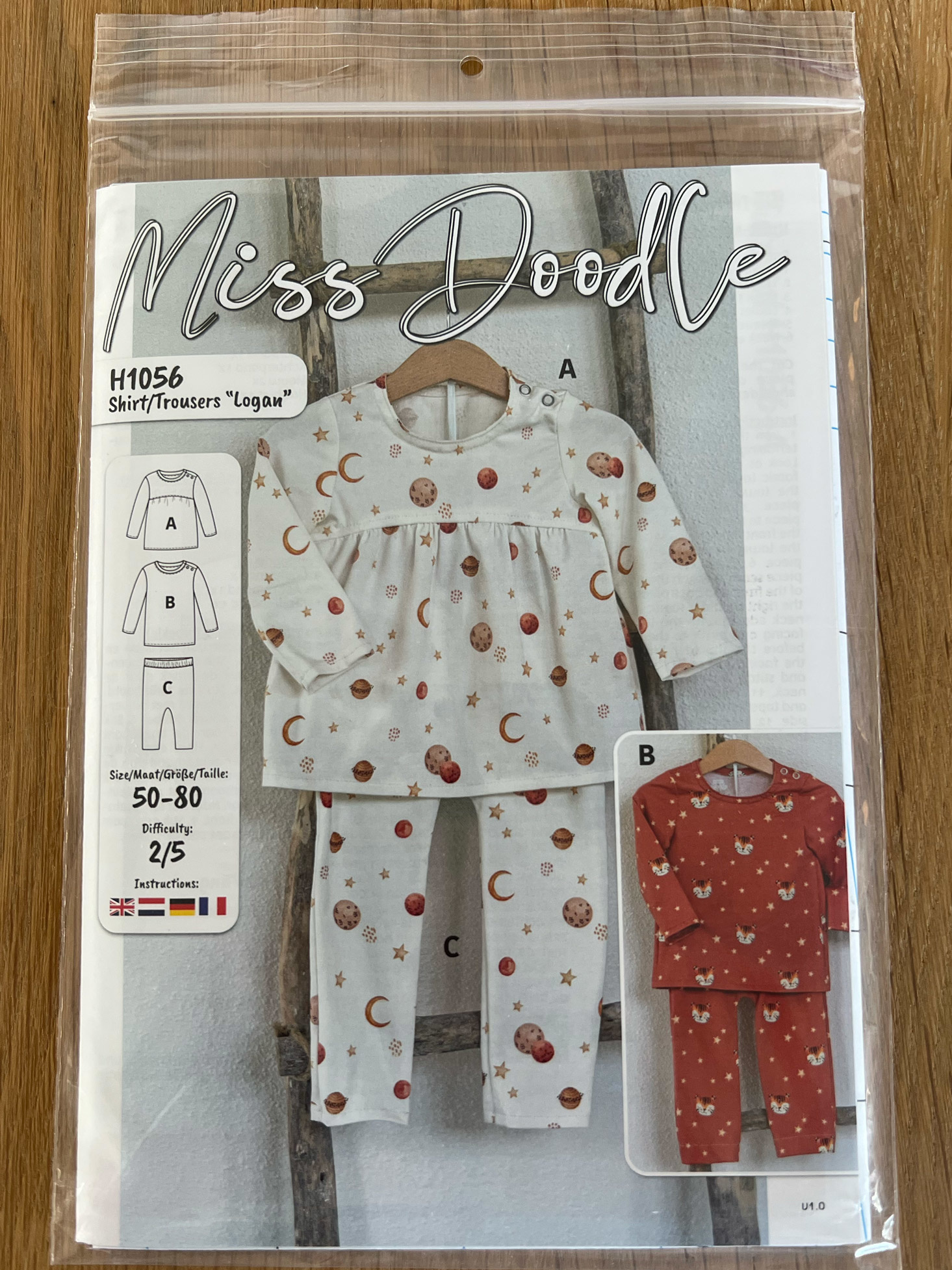 H1056 Shirt/Trousers Logan paper pattern - Made by Oranges