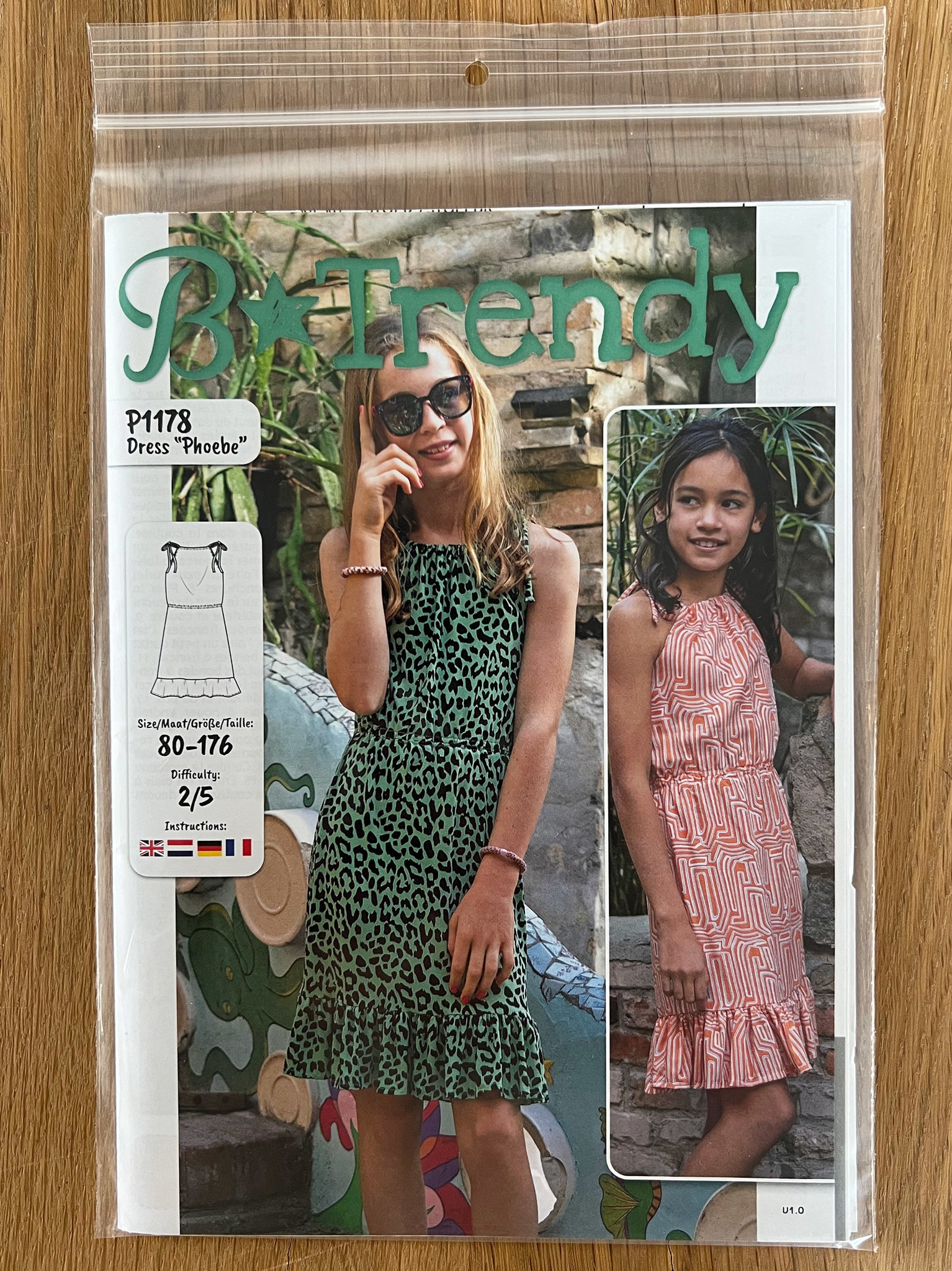 P1178 Dress Phoebe paper pattern - Made by Oranges