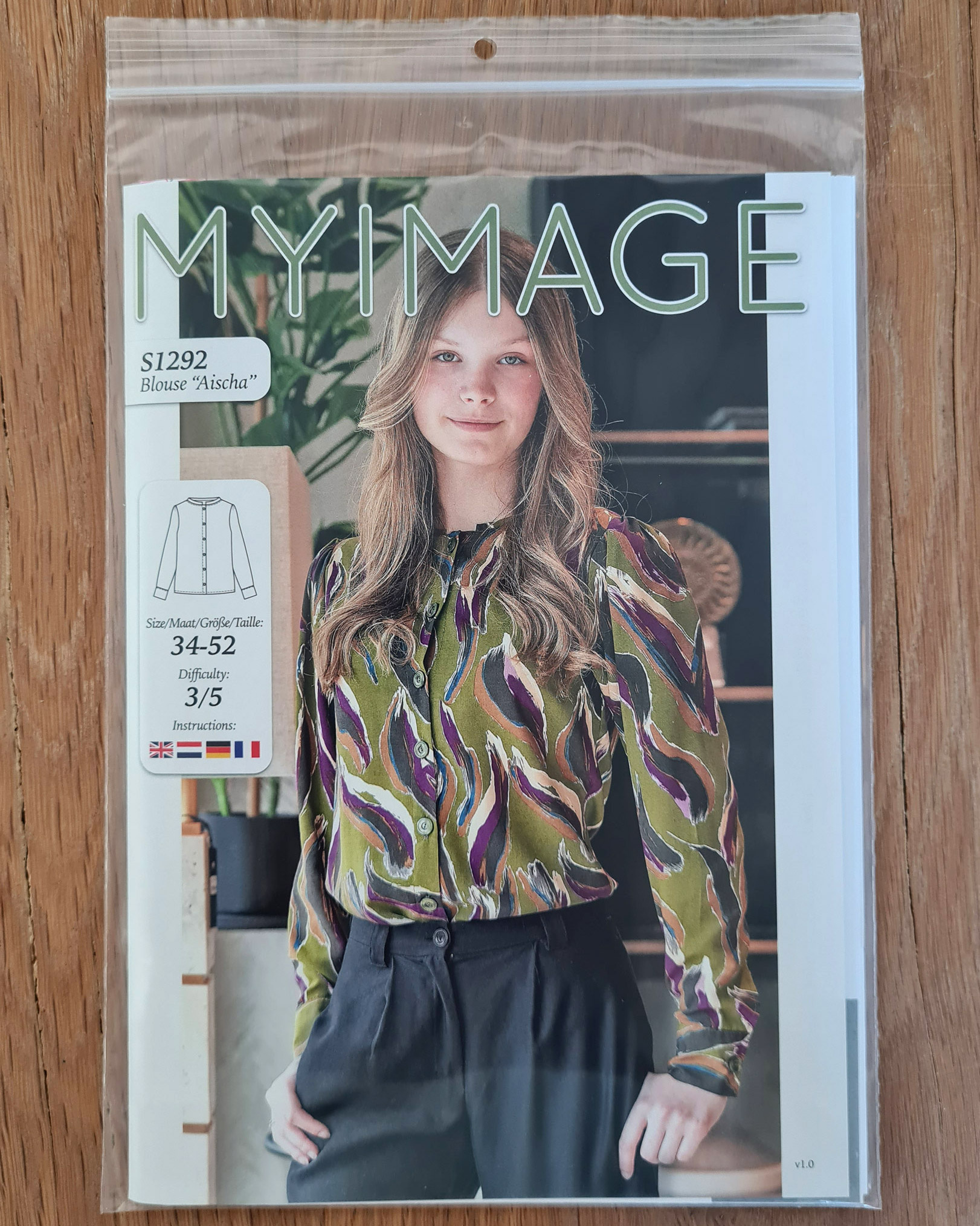 S1292 Blouse Aischa patron papier - Made by Oranges