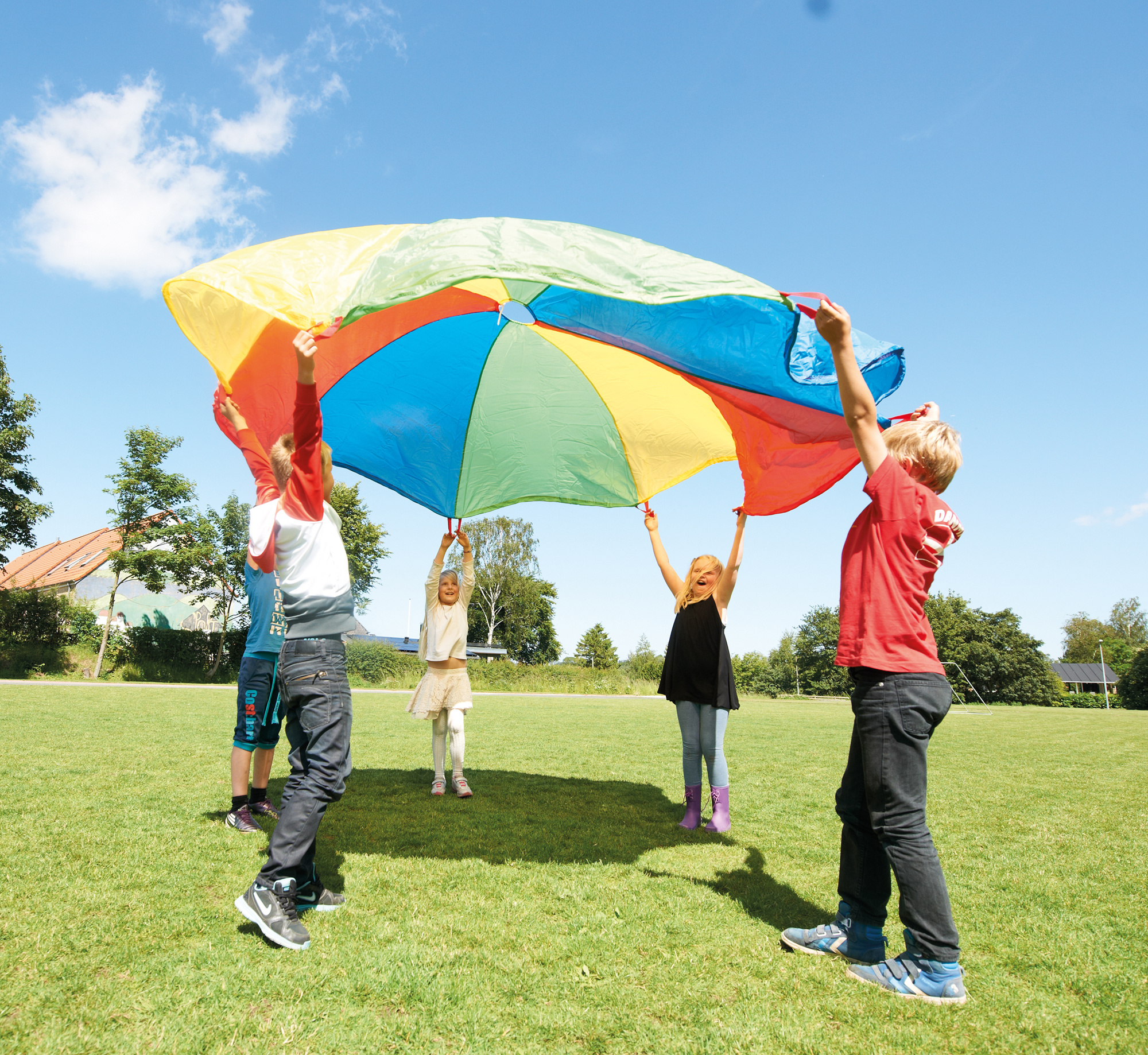 Parachute coopératif - Jeu du parachute pour enfants et adultes ...