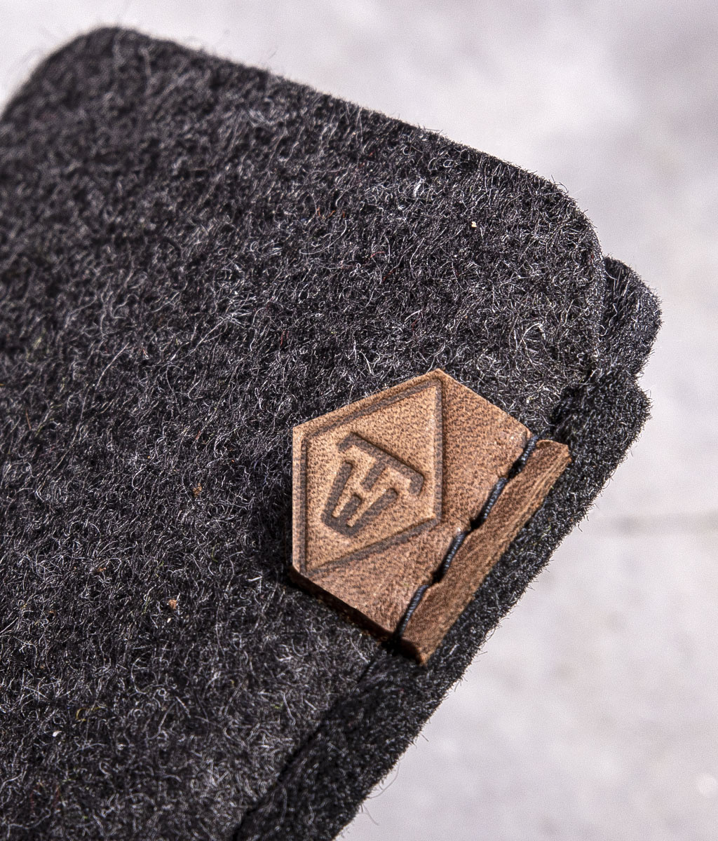 Felt sleeve for Google Pixel - werktat