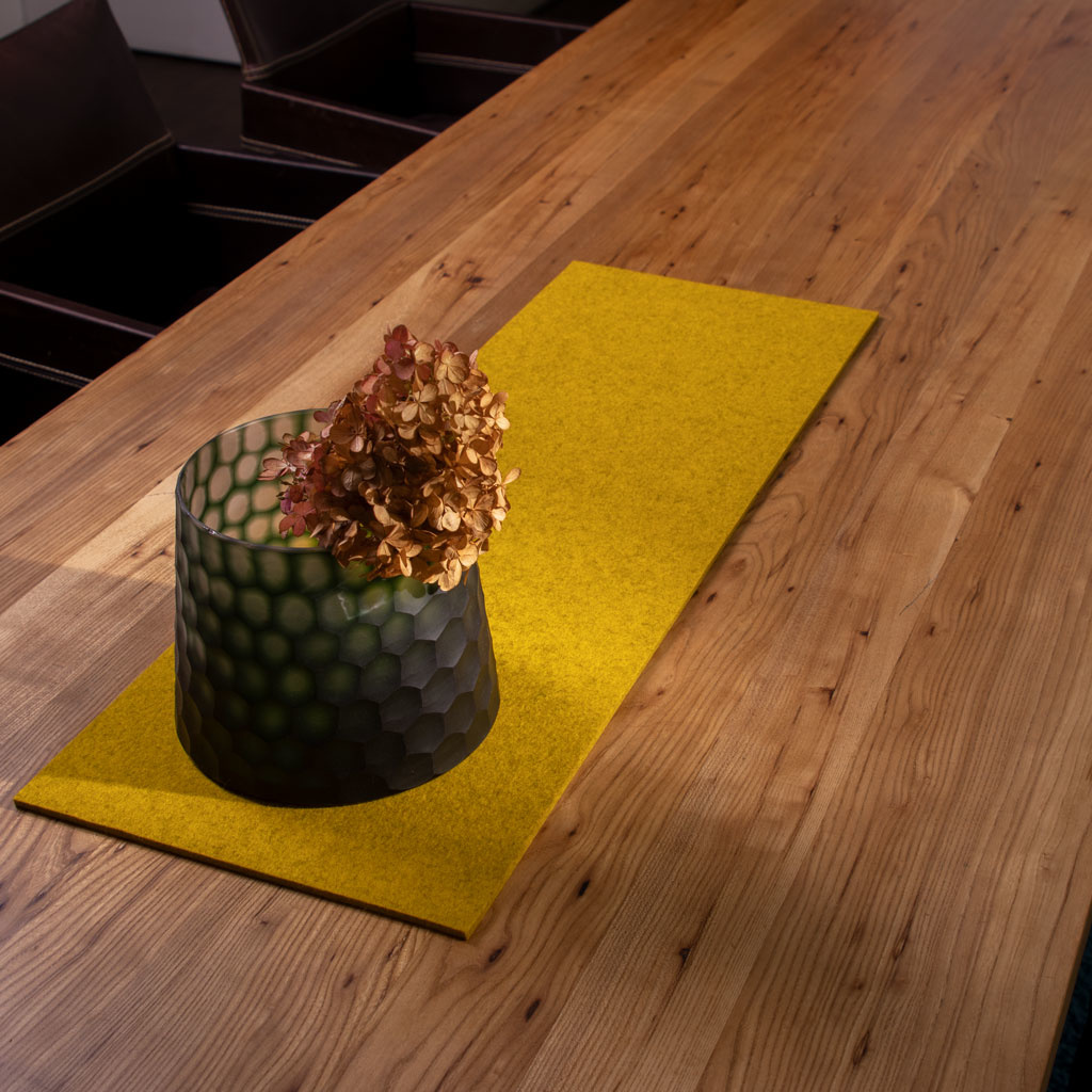 Table runner felt made to measure - werktat