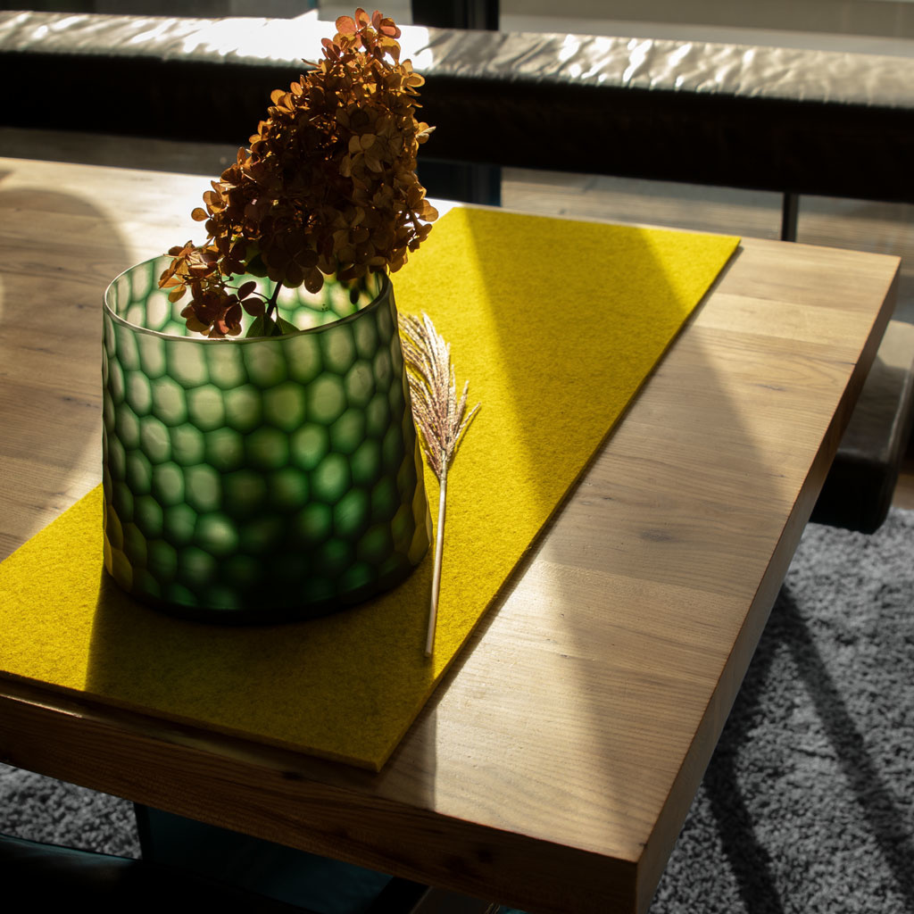 Table runner felt made to measure - werktat