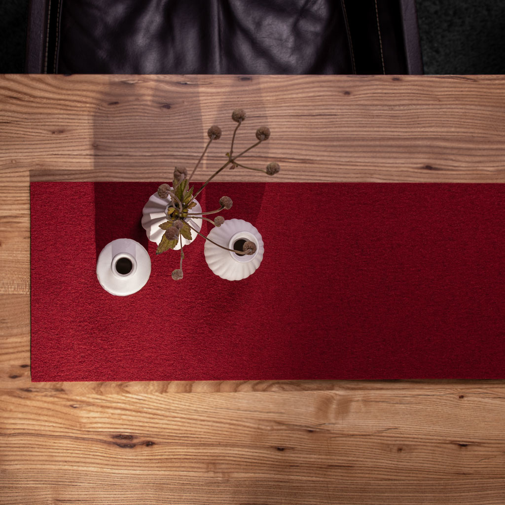 Table runner felt made to measure - werktat