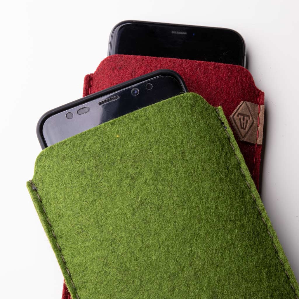 Phone sleeve felt - werktat