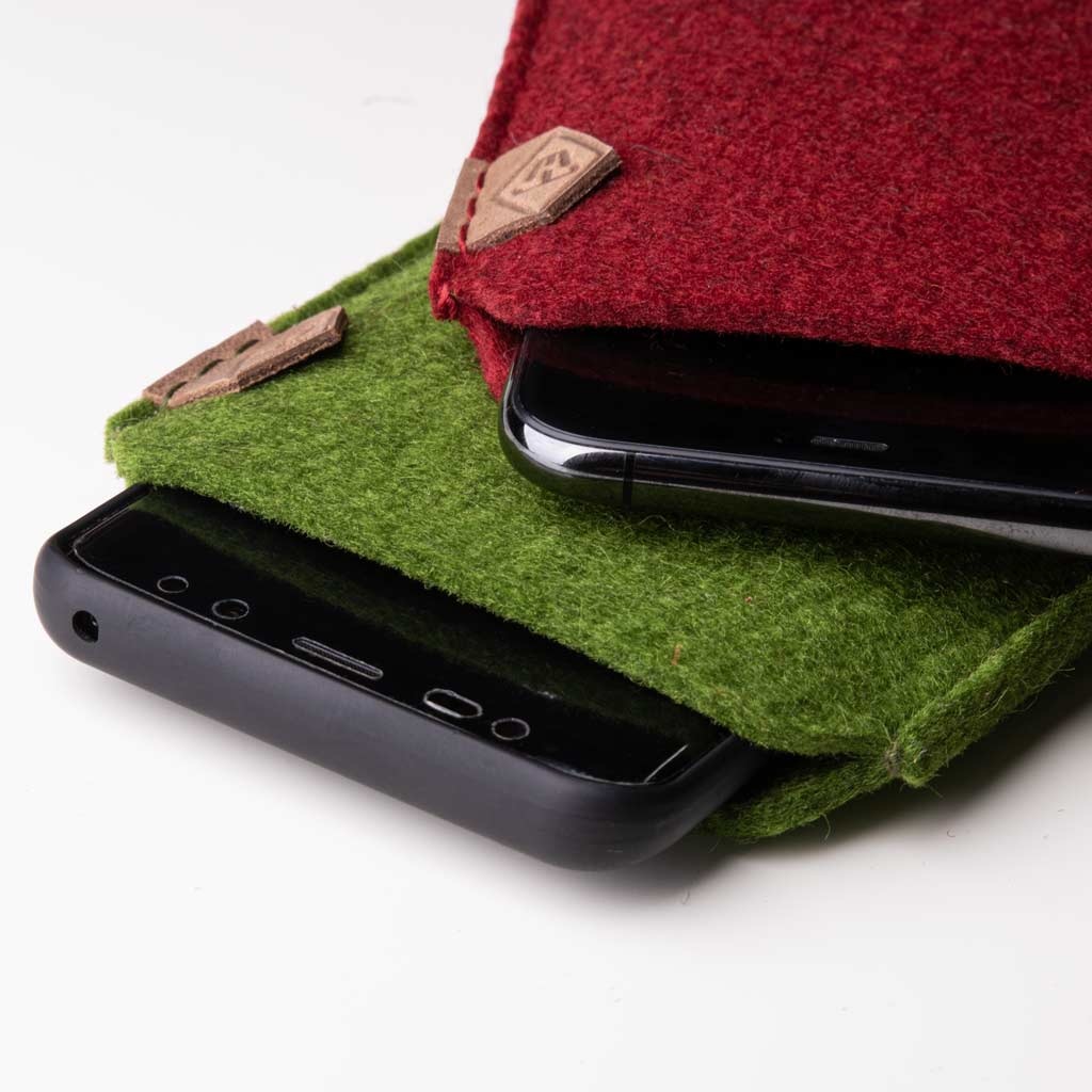 Phone sleeve felt - werktat