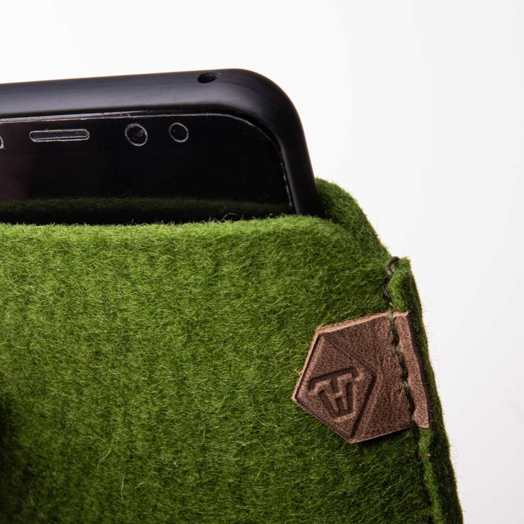 Phone sleeve felt - werktat